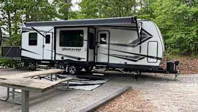 Momentum 29G by Upstate Elite Rentals